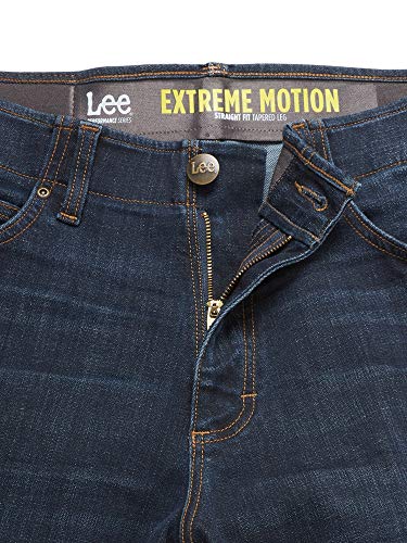 Lee Men's Extreme Motion Straight Taper Jean Maverick 34W x 30L