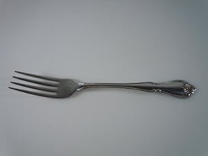 arbor rose/true rose by oneida, stainless dinner fork