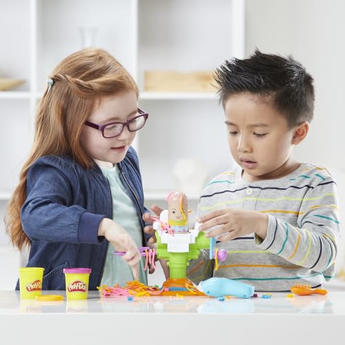 Play-Doh Buzz 'n Cut Fuzzy Pumper Barber Shop Toy with Electric Buzzer and 5 Non-Toxic Play-Doh Colors, 2-Ounce Cans (Amazon Exclusive)