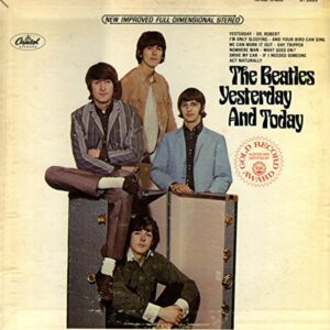 the beatles: yesterday and today (12" 33 rpm) vinyl record st-2553 ( st-x-i-2553 ) (original rainbow label) gold award