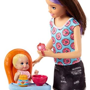 Barbie Babysitting Playset with Skipper Friend Doll, Color-Change Baby Doll, High Chair, Crib and Themed Accessories for 3 to 7 Year Olds