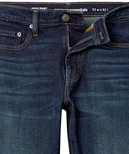 Amazon Essentials Men's Straight-Fit Stretch Bootcut Jean, Dark Wash, 28W x 32L