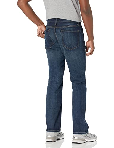 Amazon Essentials Men's Slim-Fit Stretch Bootcut Jean, Dark Wash, 31W x 32L