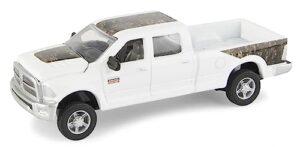 ram real tree pickup truck, 1:64 scale