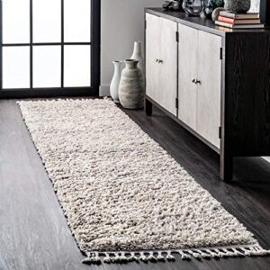 nuLOOM Brooke Shag Tasseled Area Rug, 4x6, Ivory