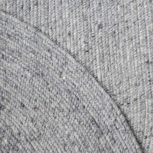 SAFAVIEH Braided Collection 4' x 6' Oval Grey BRD901F Handmade Country Cottage Reversible Wool Entryway Foyer Living Room Bedroom Kitchen Area Rug