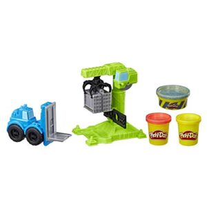 play-doh wheels crane and forklift construction toys with non-toxic play-doh cement buildin' compound plus 2 additional colors (frustration-free packaging)