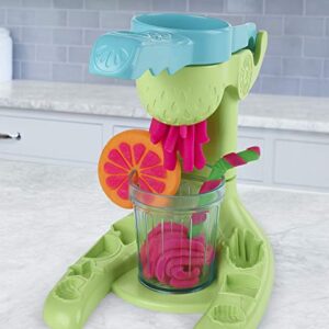 Play-Doh Kitchen Creations Juice Squeezin' Toy Juicer for Kids 3 Years and Up with 4 Non-Toxic Colors