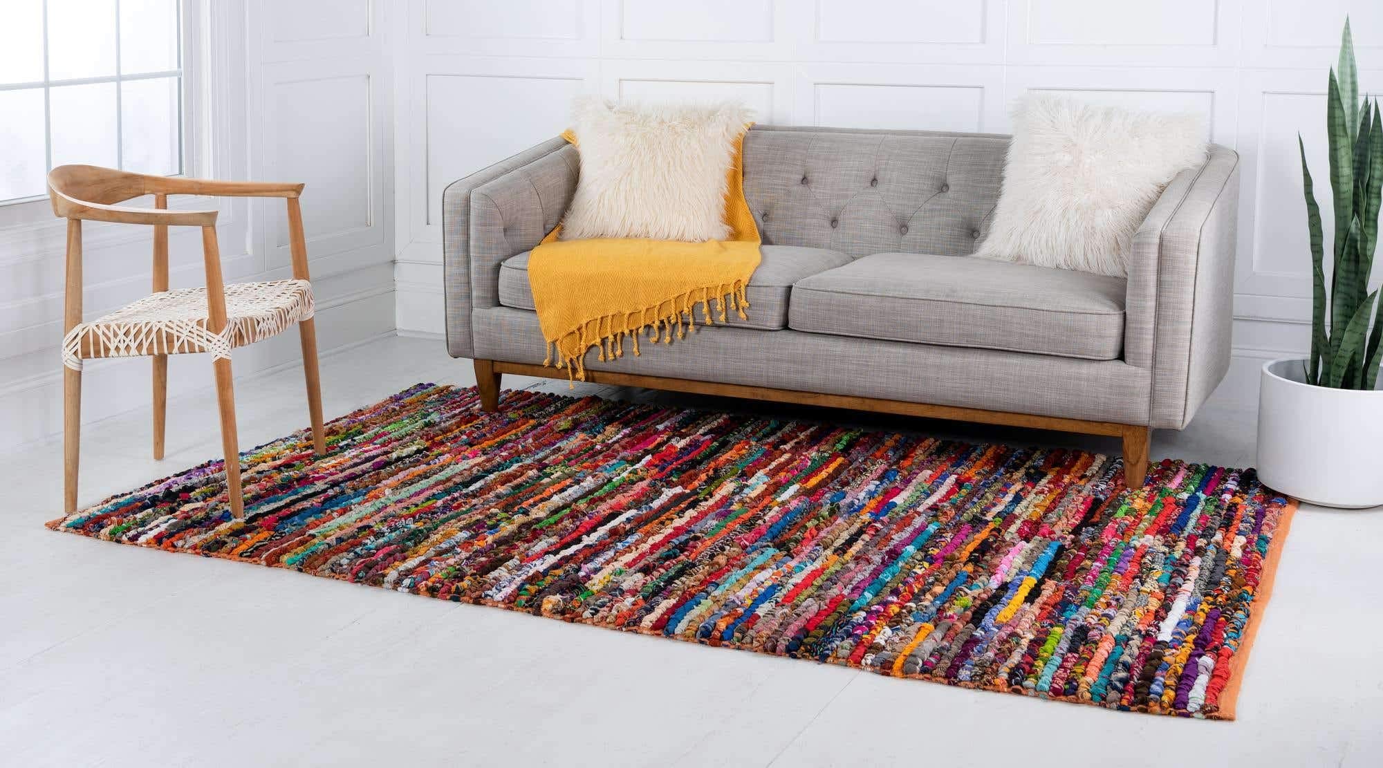 Unique Loom Braided Chindi Collection Area Rug - Multi-Striped (4' 1" x 6' 1" Rectangle, Multi/ Black)