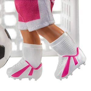 Barbie Soccer Coach Playset with Brunette Soccer Coach Doll, Student Doll and Accessories: Soccer Ball, Clipboard, Goal Net, Cones, Bench and More for Ages 3 and Up, Multi