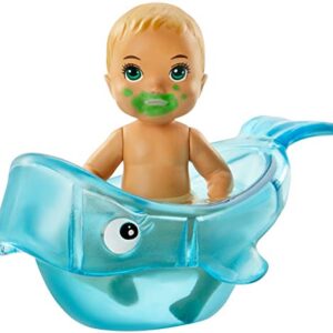 Barbie Skipper Babysitters Inc. Feeding and Bath-Time Playset with Color-Change Baby Doll, Tub and 6 Accessories