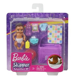 Barbie Skipper Babysitters Inc. Feeding and Changing Playset with Color-Change Baby Doll, Diaper Bag and Accessories