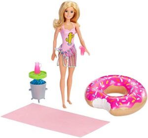 barbie ght20 doll and playset