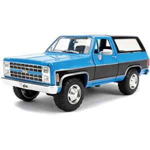 jada toys just trucks 1:24 1980 chevrolet blazer k5 die-cast car blue/black, toys for kids and adults