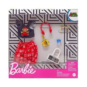 Barbie Storytelling Fashion Pack of Doll Clothes Inspired by Super Mario: Graphic Top, Print Skirt & 6 Video Game-Themed Accessories Dolls, Gift for 3 to 8 Year Olds