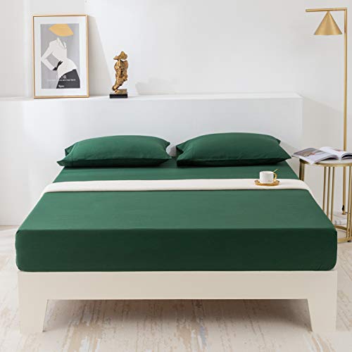 PY HOME & SPORTS Queen Bed Sheets Set 4 Piece 1800 Thread Count Green Bed Sheets Queen Set with 16" Deep Pocket Super Soft and Comforterble (Green, Queen)