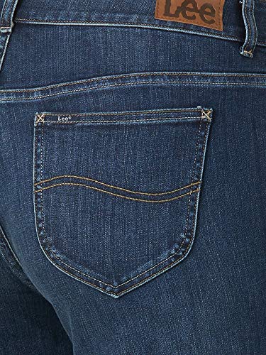 Lee Women's Plus Size Legendary Mid Rise Bootcut Jean Compass 18W Petite