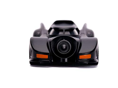 Jada Toys DC Comics 1:32 1989 Batmobile Die-cast Car with Batman Figure, Toys for Kids and Adults (JadaToys31704) , Black