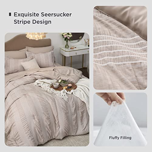 Bedsure Bed in a Bag Queen - Queen Comforter Set 7 Pieces Stripes Seersucker Bedding Set, Soft Lightweight Down Alternative Comforter, Queen Bed Set (Khaki, Queen 88 x 88 Inch)