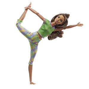 Barbie Made to Move Doll with 22 Flexible Joints & Long Wavy Brunette Hair Wearing Athleisure-wear for Kids 3 to 7 Years Old , Green