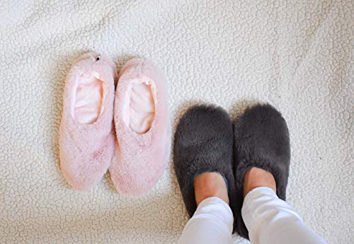 Pantuss dusty pink  ballerina style cozy indoor house slippers for women with relaxing herbal insoles filled with lavender and flax seeds for a warming aromatherapeutic effect.