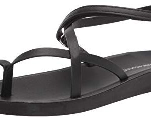 Amazon Essentials Women's Strappy Footbed Sandal, Black, 7.5