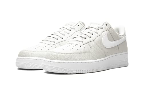 Nike Men's Air Force 1 '07 Basketball Shoe, Lt Bone White, 8