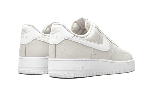 Nike Men's Air Force 1 '07 Basketball Shoe, Lt Bone White, 8