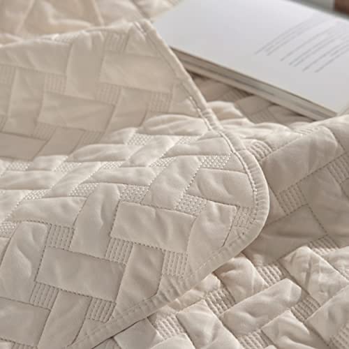 Bedsure King Size Quilt Set - Lightweight Summer Quilt King - Beige Bedspreads King Size - Bedding Coverlets for All Seasons (Includes 1 Quilt, 2 Pillow Shams)