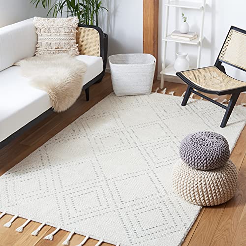 Safavieh Casablanca Collection Accent Rug - 4' x 6', Ivory & Grey, Handmade Moroccan Boho Wool Braided Tassel, Ideal for High Traffic Areas in Entryway, Living Room, Bedroom (CSB676F)