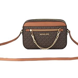 Jet Set Large Logo Crossbody Bag