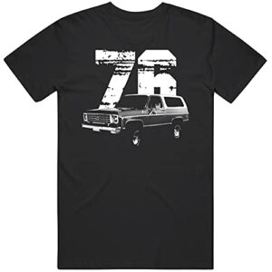 1976 k5 blazer front three quarter view with model year t shirt 2xl black