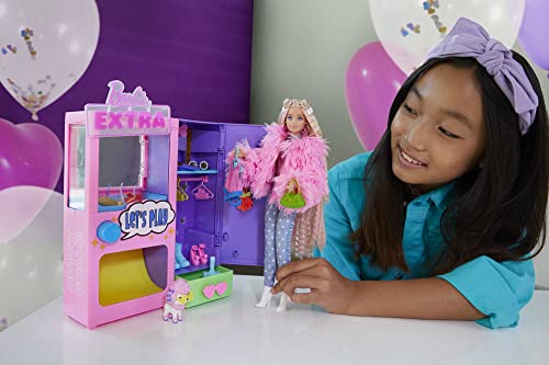 Barbie Extra Surprise Fashion Playset with 20 Pieces Including Pet Poodle, Closet and Push-Button Feature That Dispenses Fashion Accessories, Gift for 3 Year Olds & Up