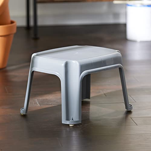 Gracious Living 9.5-Inch Tall, Sturdy Non Slip Plastic Single Level Home Step Stool for Kitchen, Bathroom, Laundry, or Pantry, Grey