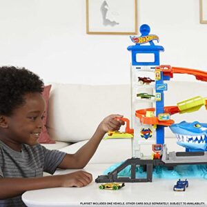 Hot Wheels Attacking Shark Escape Playset