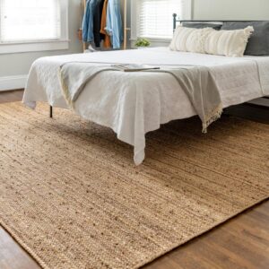 Rugs.com Hand Braided Jute Rug – 4' x 6' Natural Flatweave Rug Perfect for Entryways, Kitchens, Breakfast Nooks, Accent Pieces