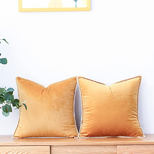 GAWAMAY Set of 2 Fall Decorative Solid Soft Velvet Gold Throw Pillow Covers with Chenille Edge Boho Accent Square Green Cushion Case for Couch Sofa Living Room Beding Outdoor 16 x 16 Inch (40x40cm)