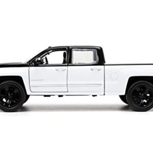 Jada Toys Just Trucks 1:24 2014 Chevy Silverado Z-71 Die-cast Car Black/White with Tire Rack, Toys for Kids and Adults