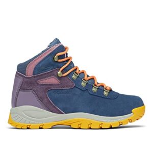 Columbia Women's Newton Ridge Plus Waterproof Amped Desert Night, Nocturnal/Antique Iris, 8.5