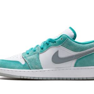 Nike Men's AIR Jordan 1 Low Shoes, New Emerald/Taxi-white, 4 Big Kid