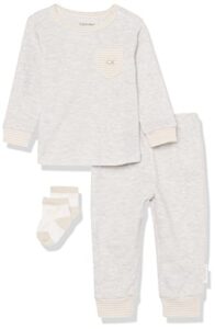 calvin klein 4 pieces pant set with socks