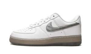 nike mens air force 1 dx3945 100 white/metallic silver - size 8