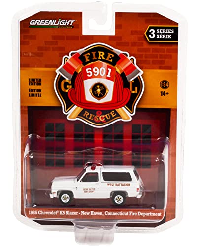 1985 Chevy K5 Blazer White New Haven Fire Department West Battalion (CT) Fire & Rescue Series 3 1/64 Diecast Model Car by Greenlight 67030 D