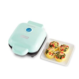 Dash Rapid Egg Cooker: 6 Egg Capacity Electric Egg Cooker - Dream Blue & DBBM450GBAQ08 Deluxe Sous Vide Style Egg Bite Maker (1 large, 4 mini), Aqua