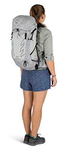 Osprey Tempest 30L Women's Hiking Backpack with Hipbelt, Aluminum Grey, WXS/S