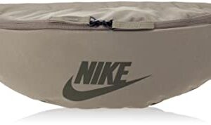 Nike Heritage Hip Pack (Matte Olive/Cargo Khaki, One Size)