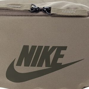 Nike Heritage Hip Pack (Matte Olive/Cargo Khaki, One Size)