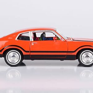 1974 for Ford Maverick Grabber Orange 1/24 DIECAST Model CAR by Motormax Forgotten Classics Series 73332 79043