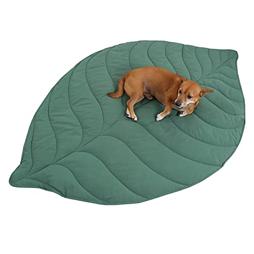 Leaf Shaped Cotton Dog Blankets for Small Medium Large Dogs, 56.3''x42.1'' Pet Mat for Dog Bed, Machine Washable Christmas Puppy Blanket for Couch Protection, Soft Throw Pad for Car