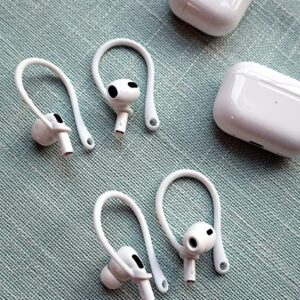 4 Pairs 【 Anti-Slip 】 Compatible with AirPods 2 Ear Hooks, Replacement Ergonomic Design Comfortable Fit Ear Tips Wingtips Sport Holder Accessories Compatible with AirPods 3 2 1 & Pro White 722